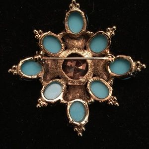 Ciner | Jewelry | Vintage Ciner Brooch | Poshmark